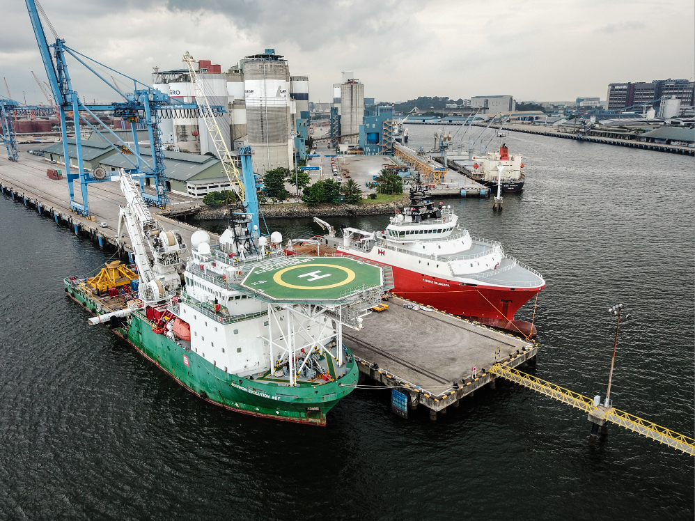 Project Cargo & Transshipment Hub | Jurong Port Singapore