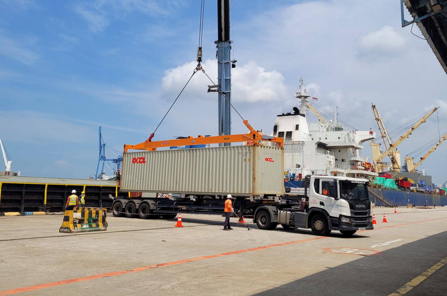 Conventional Containers | Jurong Port Singapore